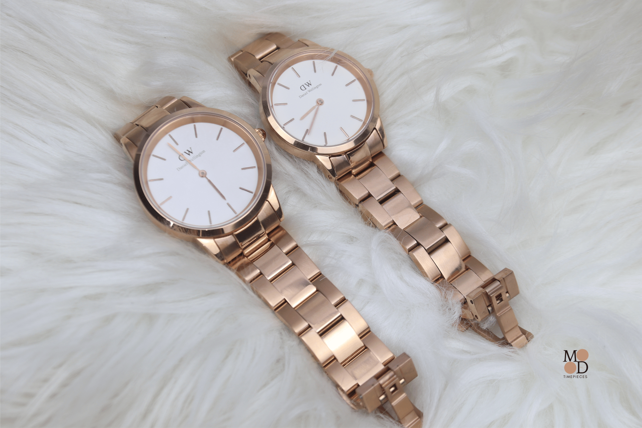TWC Store | DW Couple's Gold Watch